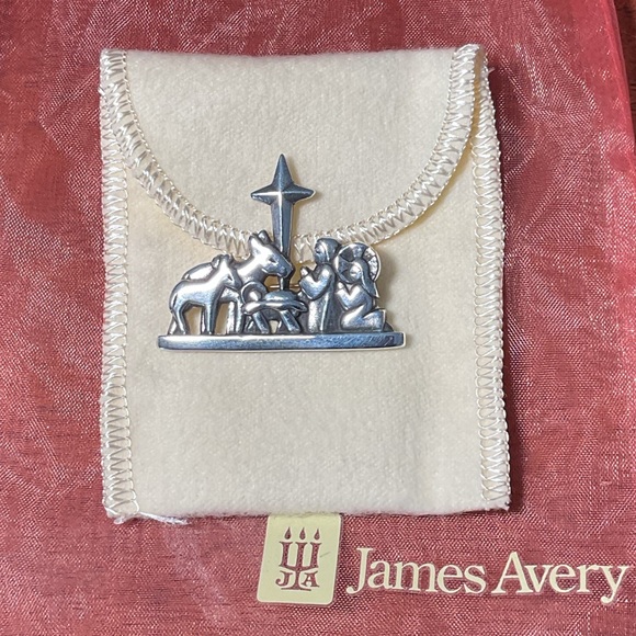 James Avery | Jewelry | James Avery Brooch Retired Nativity Scene ...